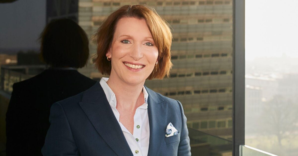 Daniëlle Roelands - Fransen - Pels Rijcken